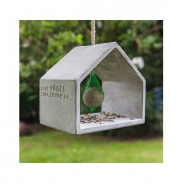 Vogelhaus & Vogeltränken